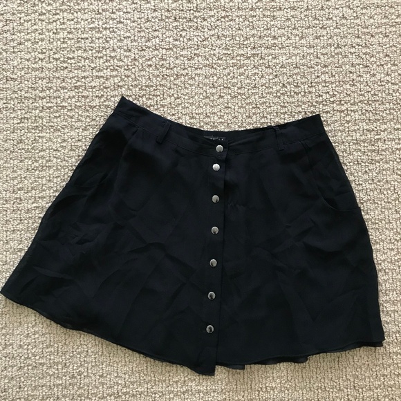 Club Monaco | Skirts | Club Monaco Snap Button Short Black Skirt | Poshmark